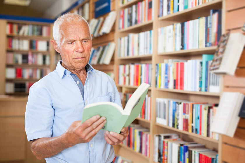 Why The Library Is A Must-Have In Senior Living | SummerHouse Senior Living